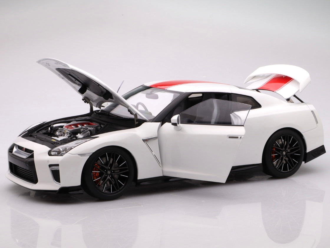 Motorhelix Nissan Skyline GT-R R35 – Ads Diecast